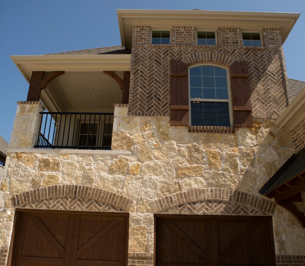 Blanco Builders Stone with Color - Rock Materials