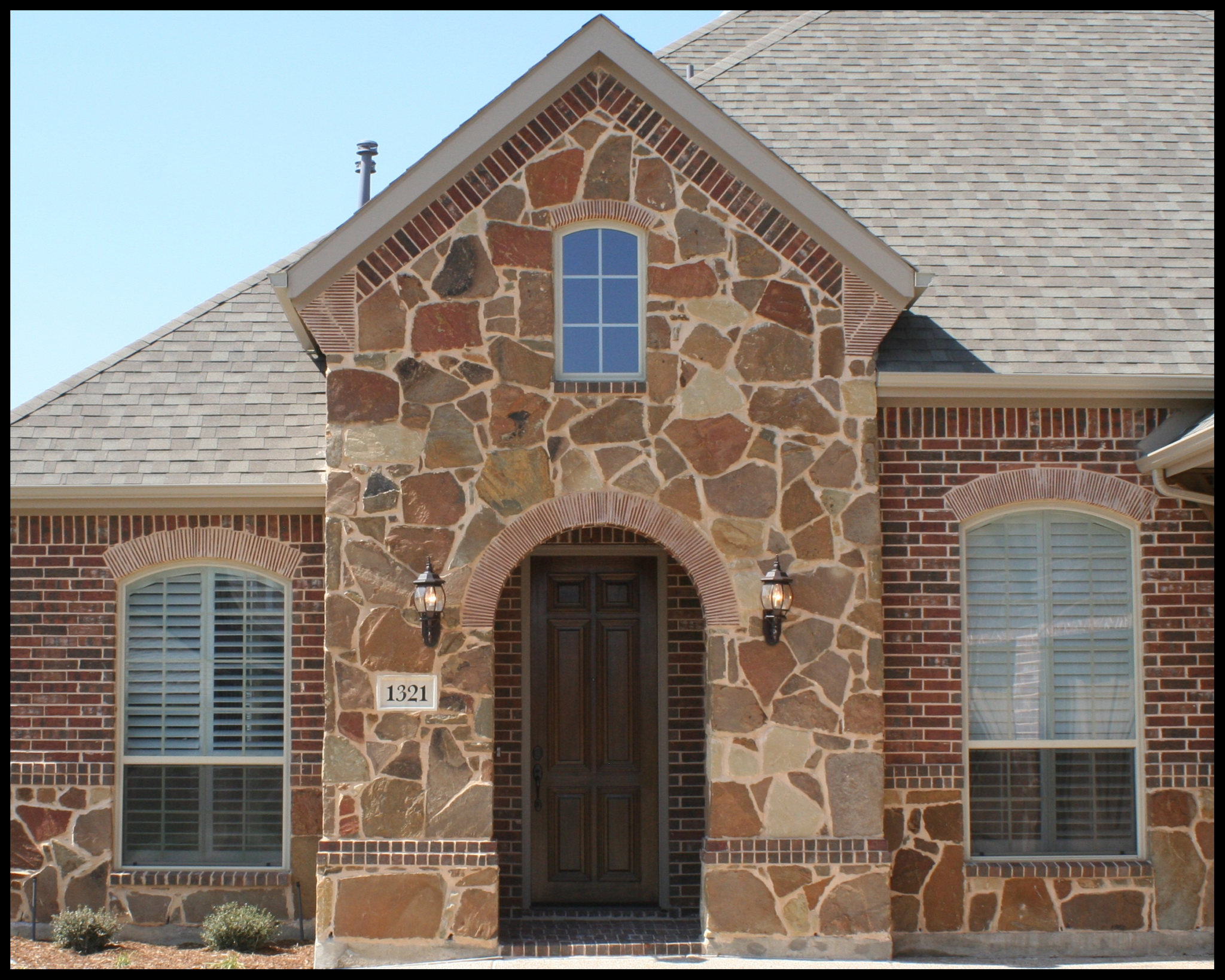Monarch Blend Fieldstone - Rock Materials
