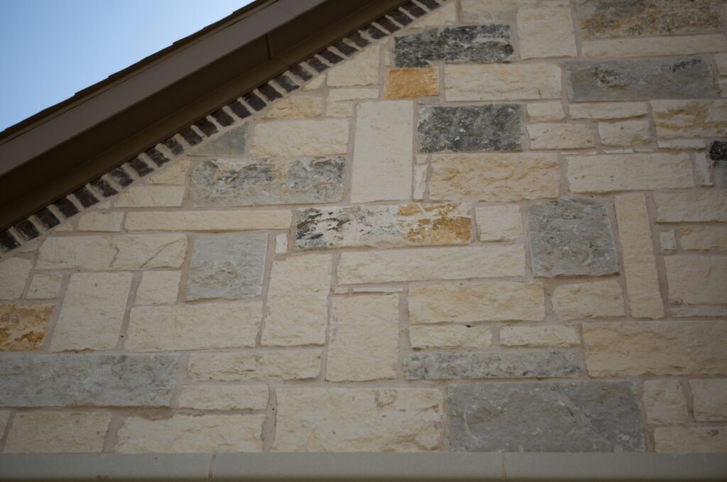 Texas Mix Chopped Limestone - Rock Materials